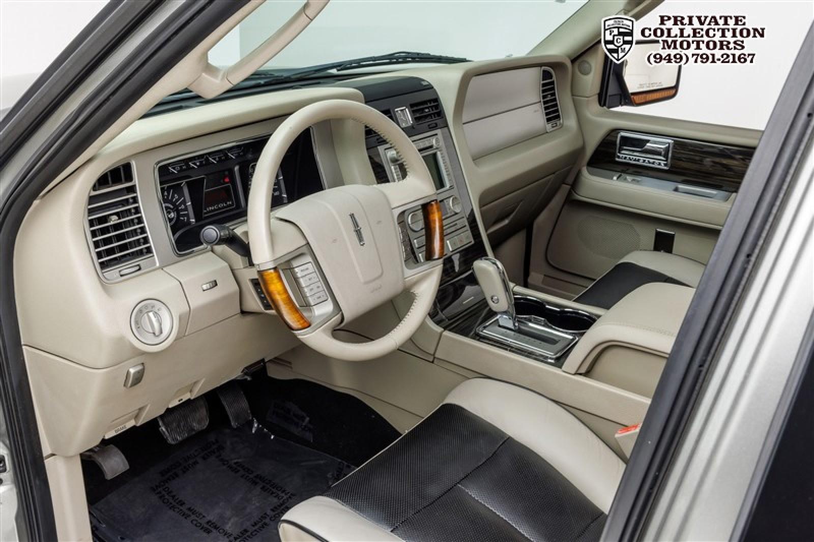 2008 Lincoln Navigator