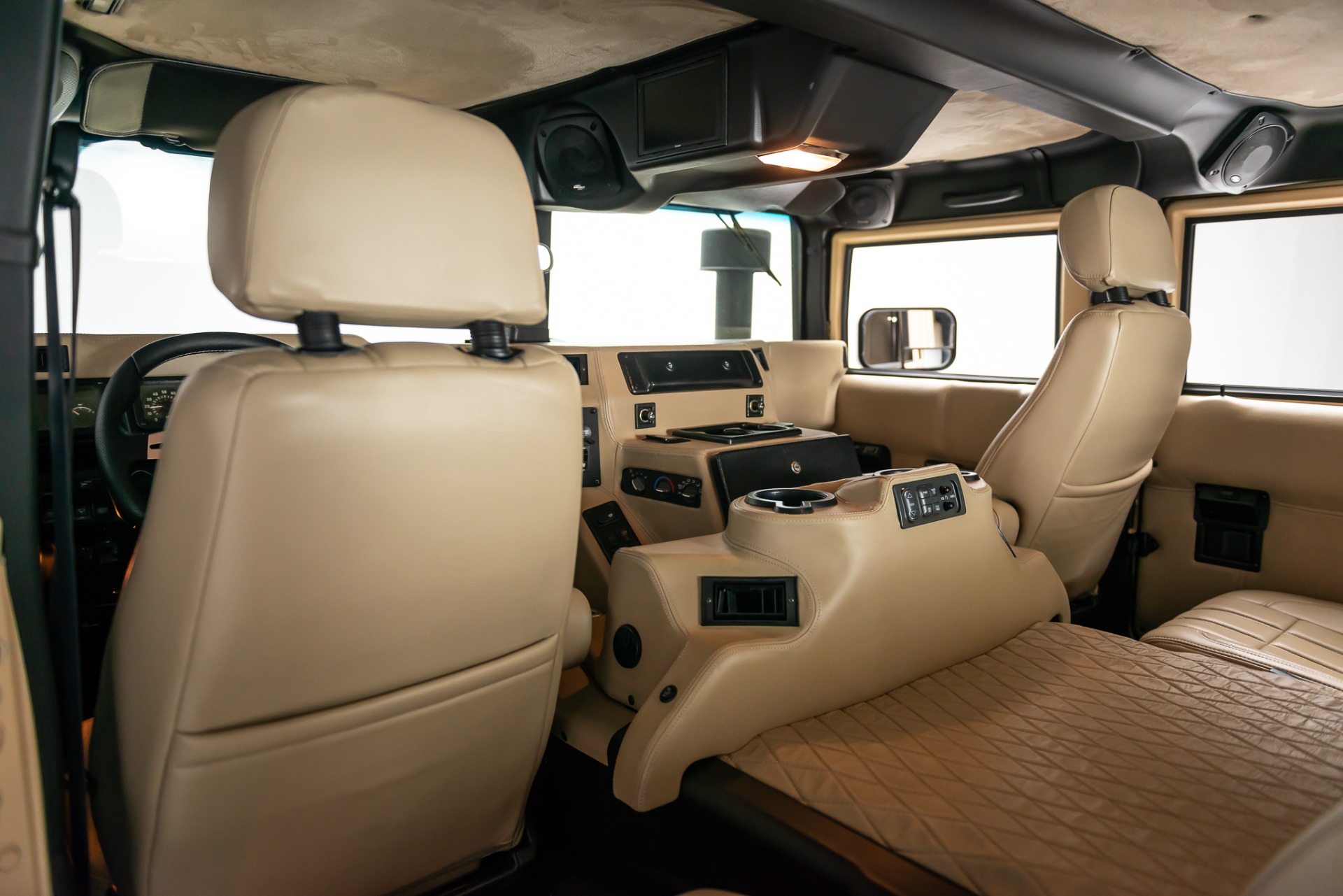 Hummer H1 Wagon Interior