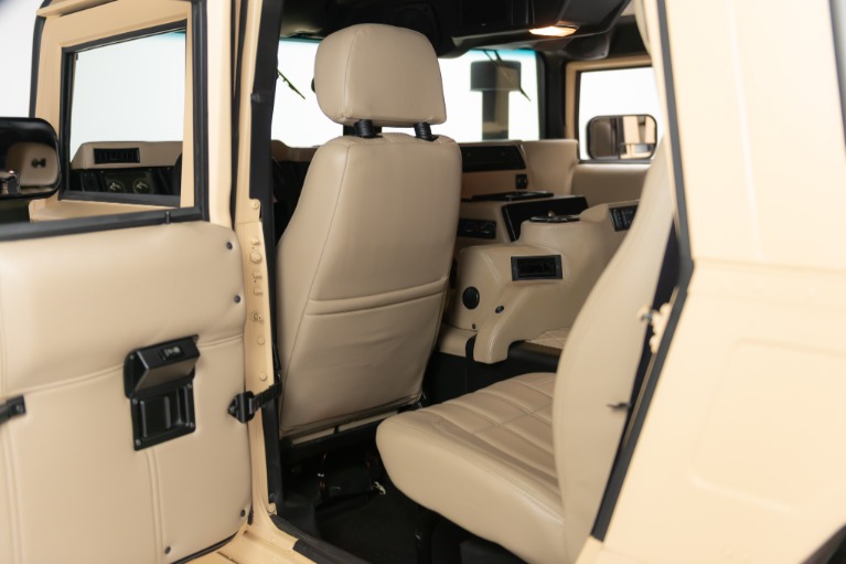 Hummer H1 Wagon Interior