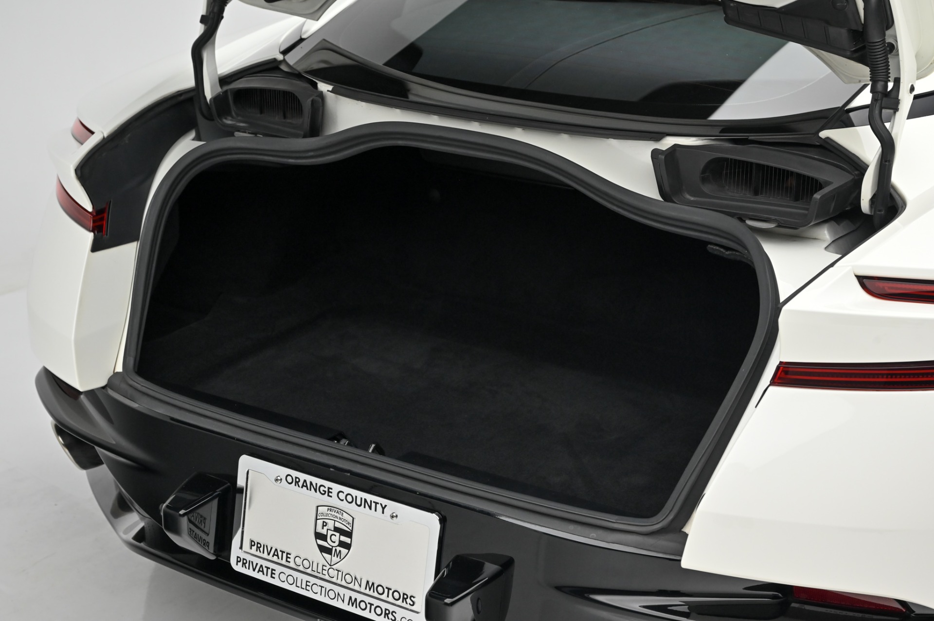 Aston Martin Db11 Trunk 2020 Aston Martin DB11 Volante V8 $254k MSRP!!