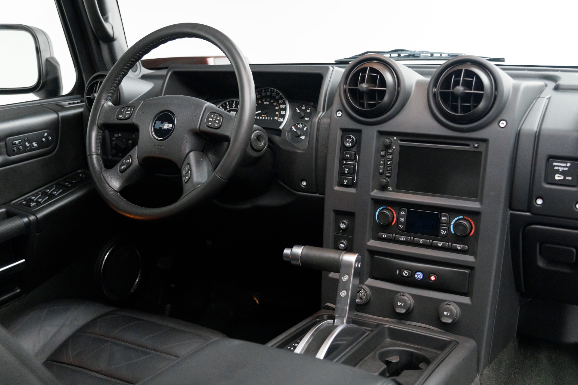2006 Hummer H2 Interior
